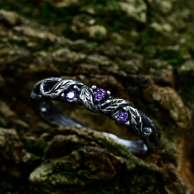 Amethyst Vine Silver Ring with Gothic Elegance| Dainty Nature Inspired ...